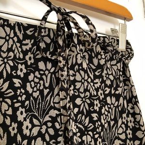 Mix Nouveau | Skirts | Floral Georgette Romantic Narrow Skirt Black ...